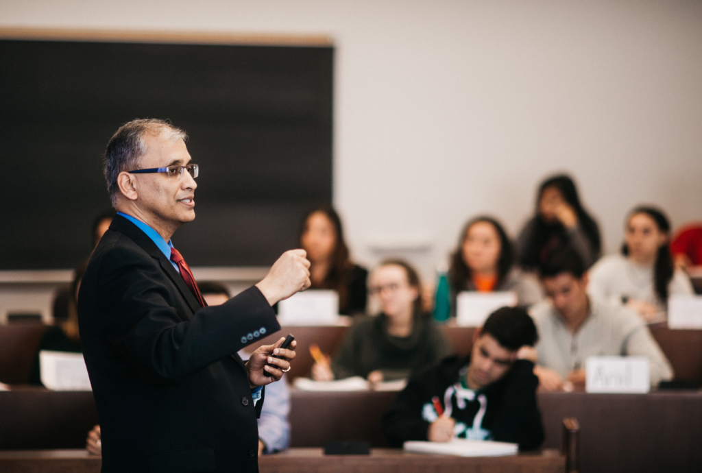 Poets&Quants For Undergrads - Nominate The Best Undergraduate Business ...